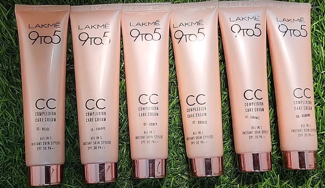 Best Lakme Cosmetics Good For Skin For Daily Uses - 2023