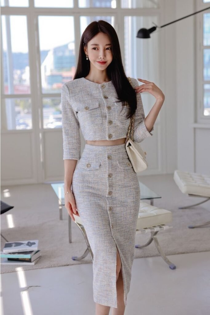 10 Trendy Winter Formal Dresses – Review Mentor
