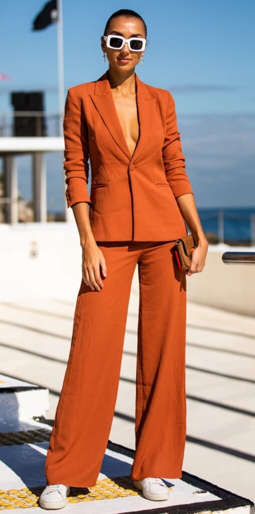 10 Ideas For A Bell Bottom Pant Outfit – Review Mentor