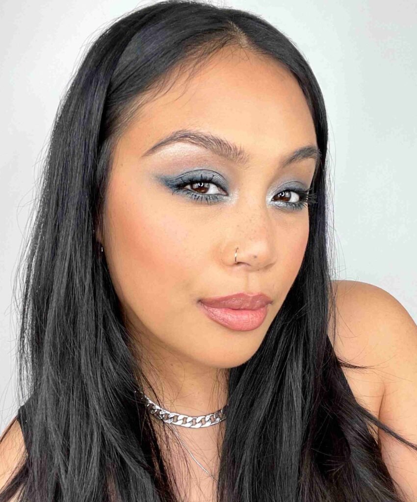 Elegant Smokey Eye Makeup Tutorial For Beginners - 2024