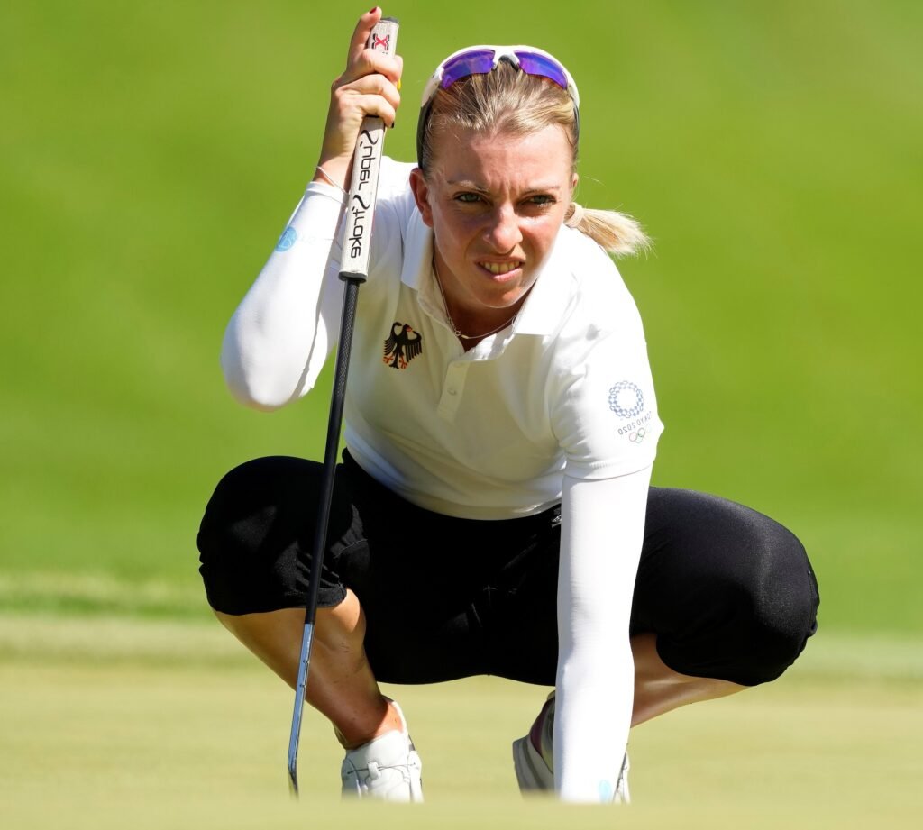 10 Nominations For The Most Beautiful Female Golf Player: – Review Mentor